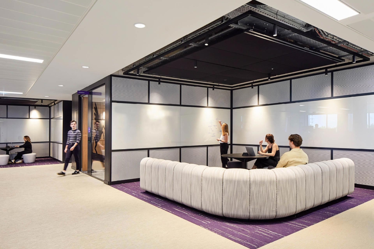 Roku HQ, Cambridge - Parkeray